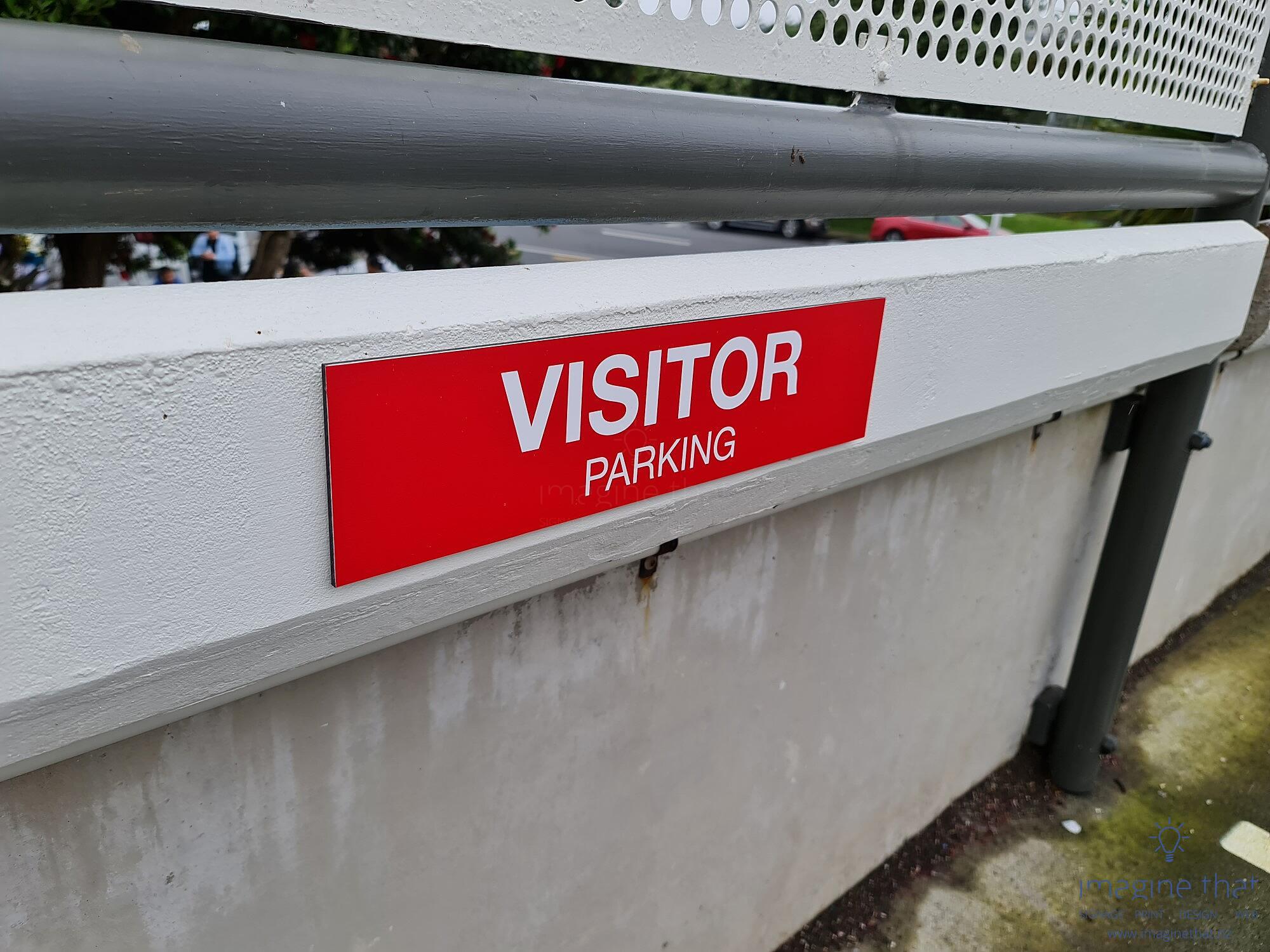 Outdoor Signage | New World | New Zealand