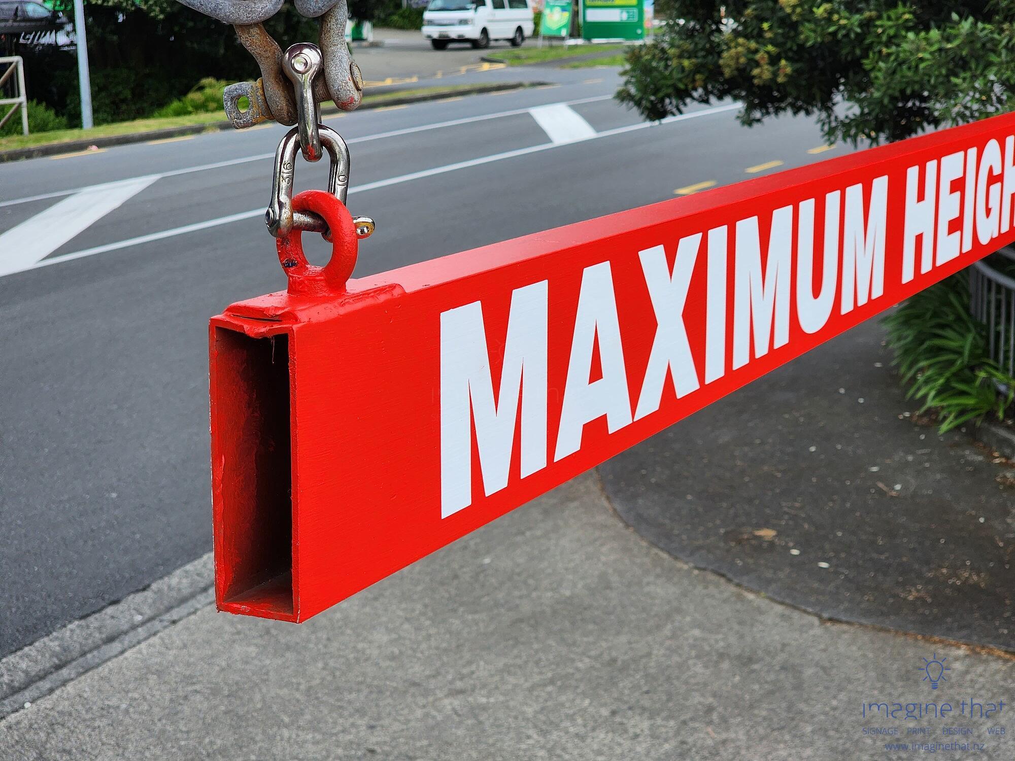 Outdoor Signage | New World | New Zealand